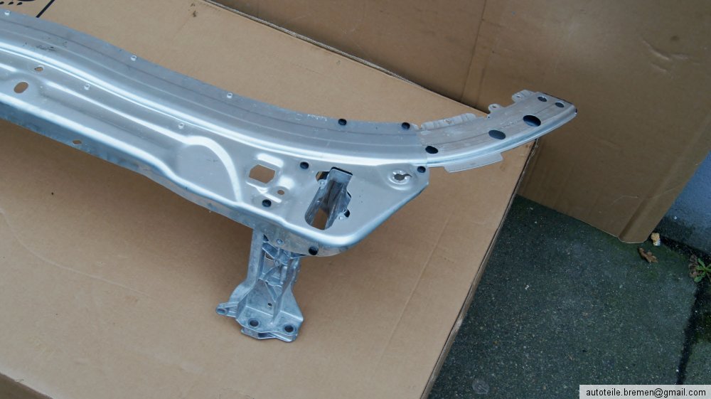 Mercedes Benz W205 C-KLasse A2056203301 Schlossträger Frontblech ...