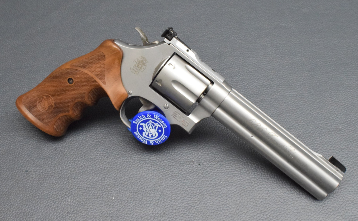 Smith & Wesson Modell 686, Target Champion, 6", Kal. 357 Magnum , aus ...
