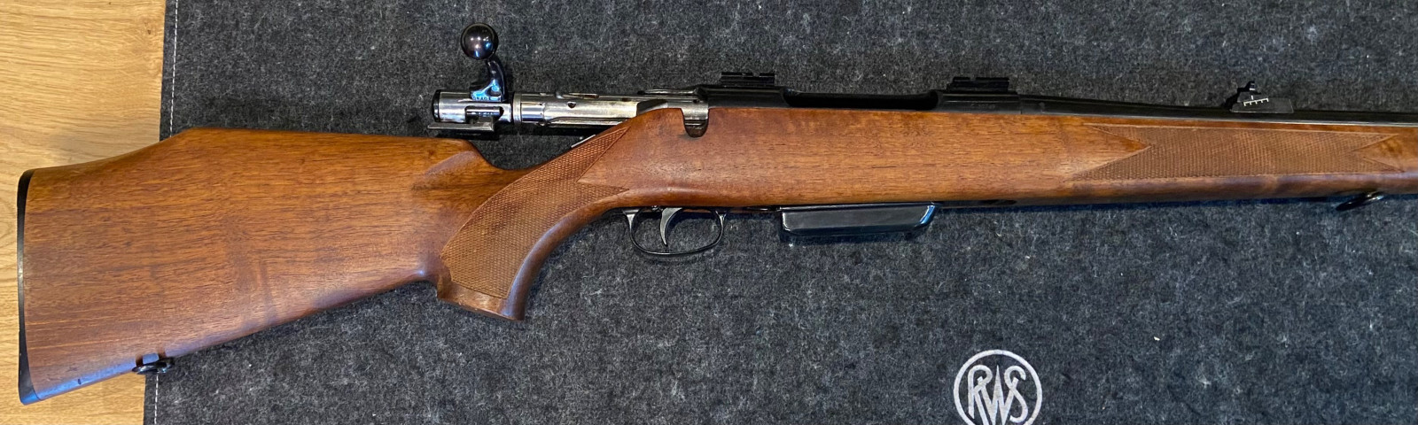 Sauer 90/ Carl Gustaf NEUWERTIG Kal. 30-06 - eGun